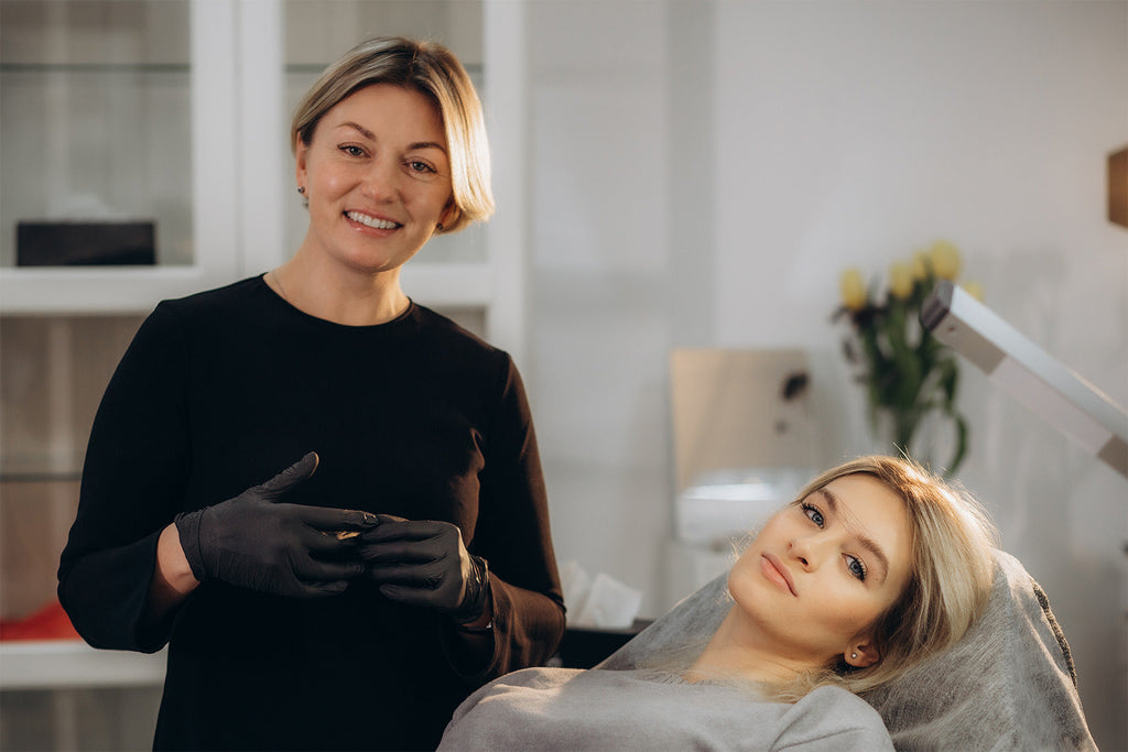 La Guía Esencial para Artistas de Maquillaje Permanente en Todos los N ...